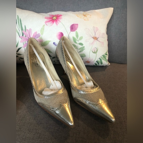 Coach | Shoes | Coach Estefania Metallic Silver And Tweed Wing Tipped ...